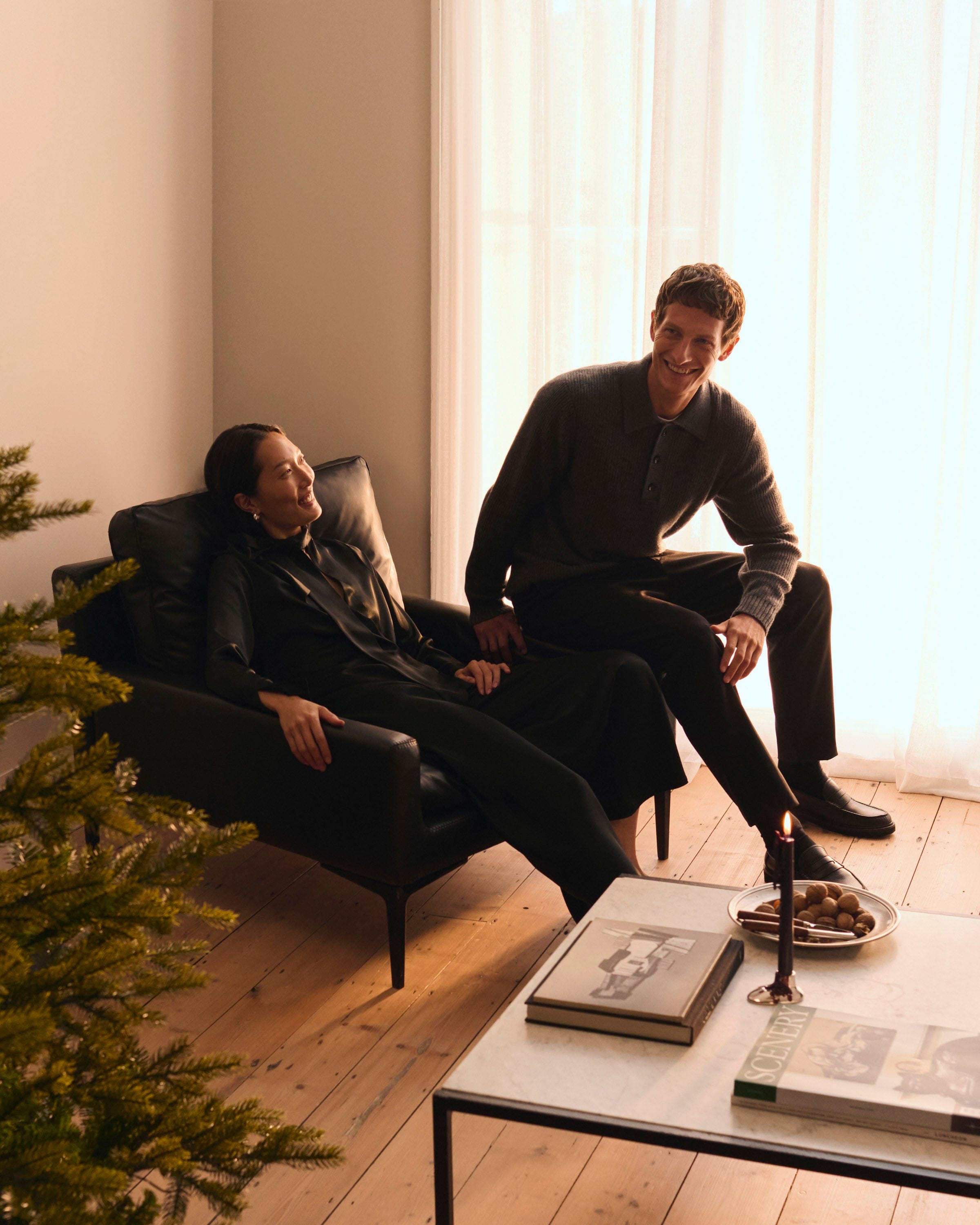 Women's Merino Wool Straight Neck Vest - Umber – Rise & Fall