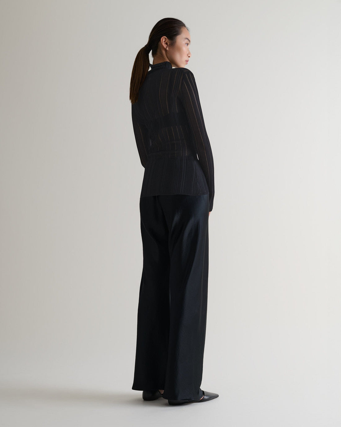 Women's Ladder Ribbed Roll Neck Top - Black – Rise & Fall