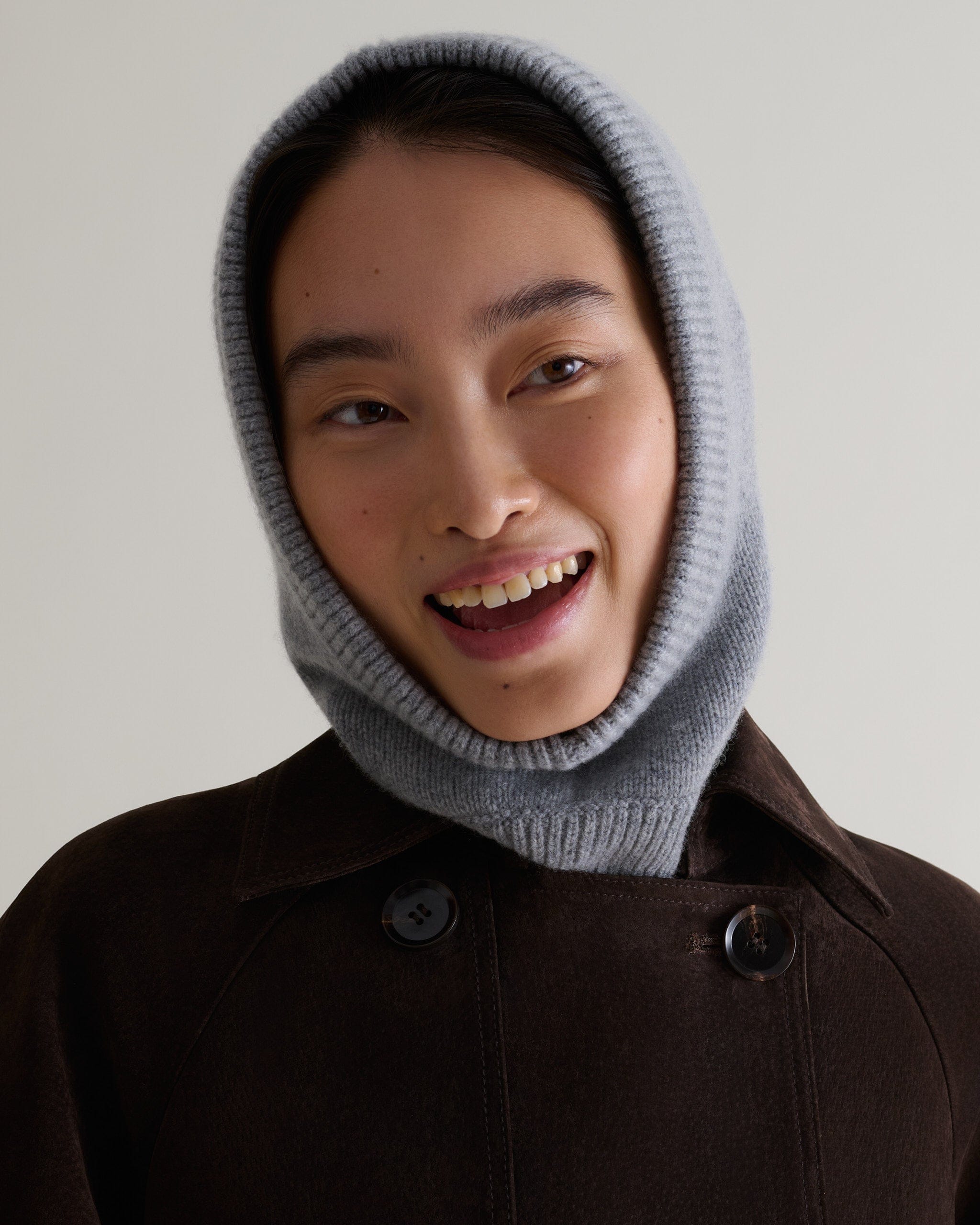 Women's Cashmere Merino Knitted Hood | Rise & Fall